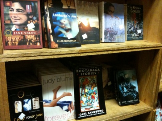 The New England Mobile Book Fair the-new-england-mobile-book-fair